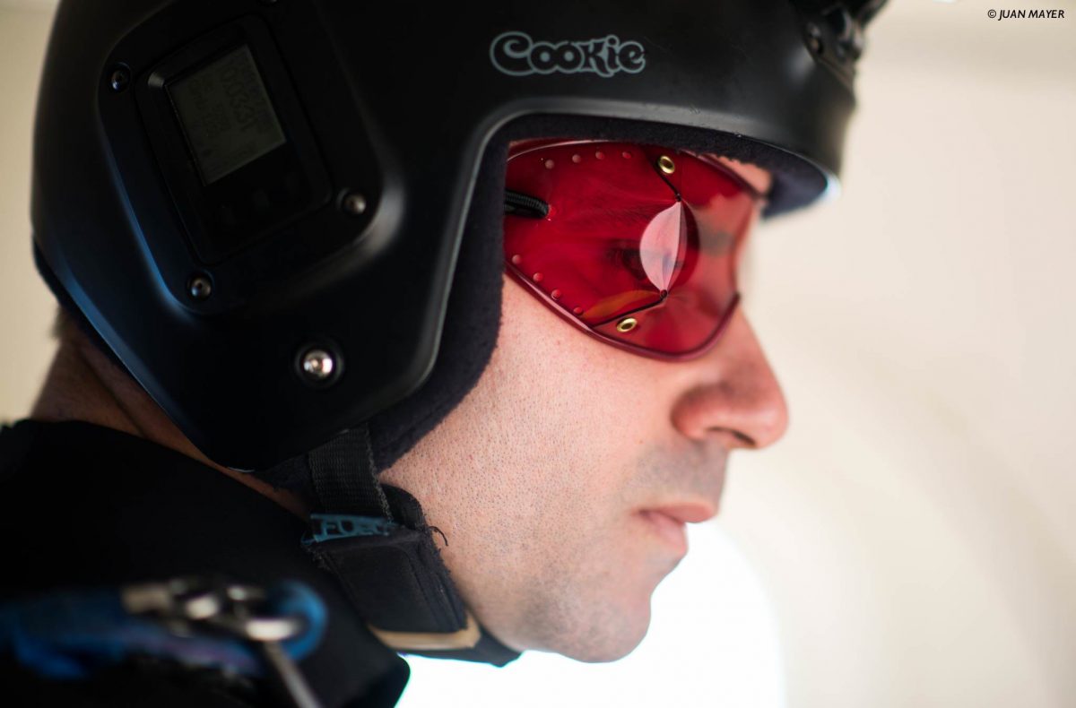 Flying With Pablo Hernandez - CYPRES