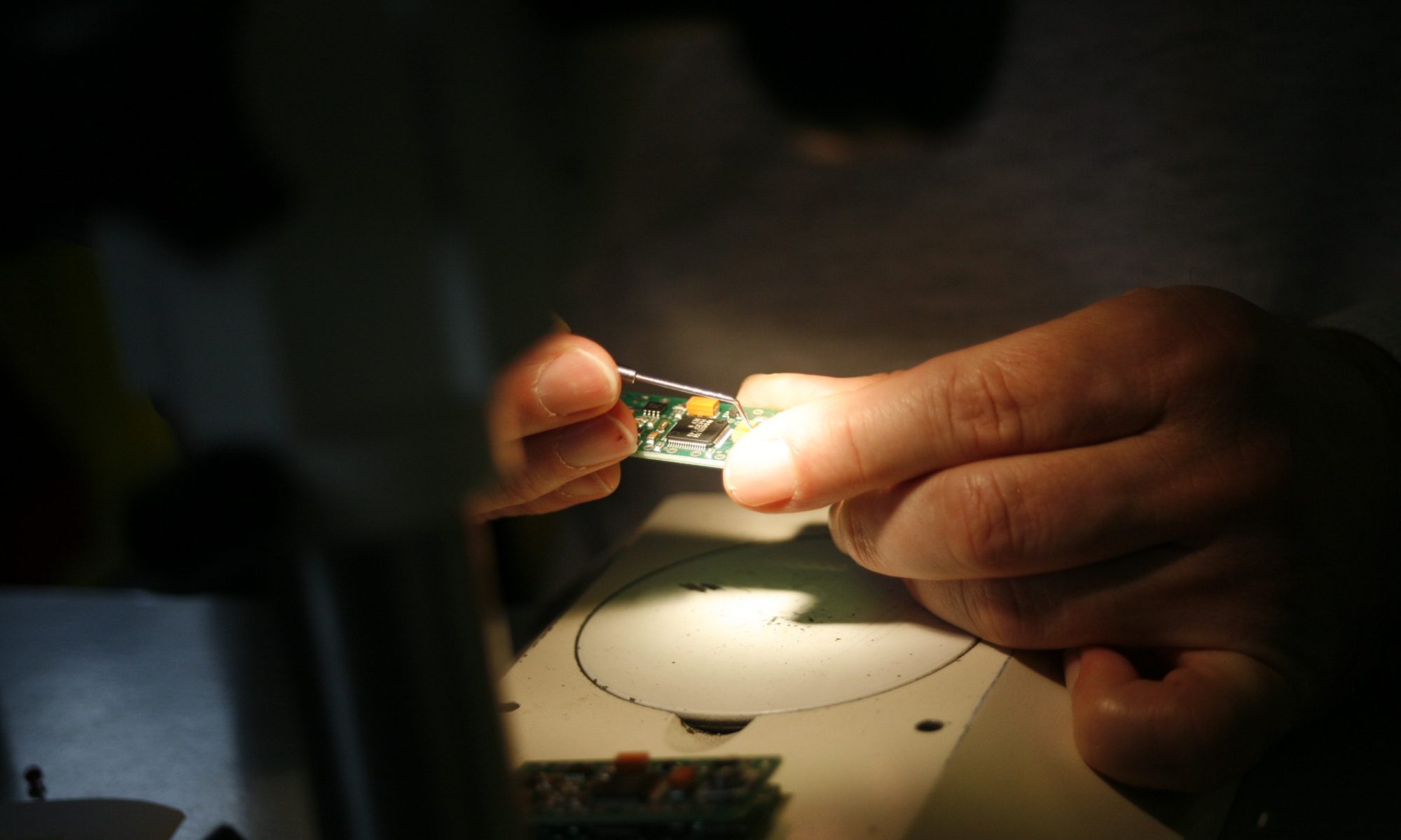 CYPRES AAD | Automatic Activation Device for Skydiving